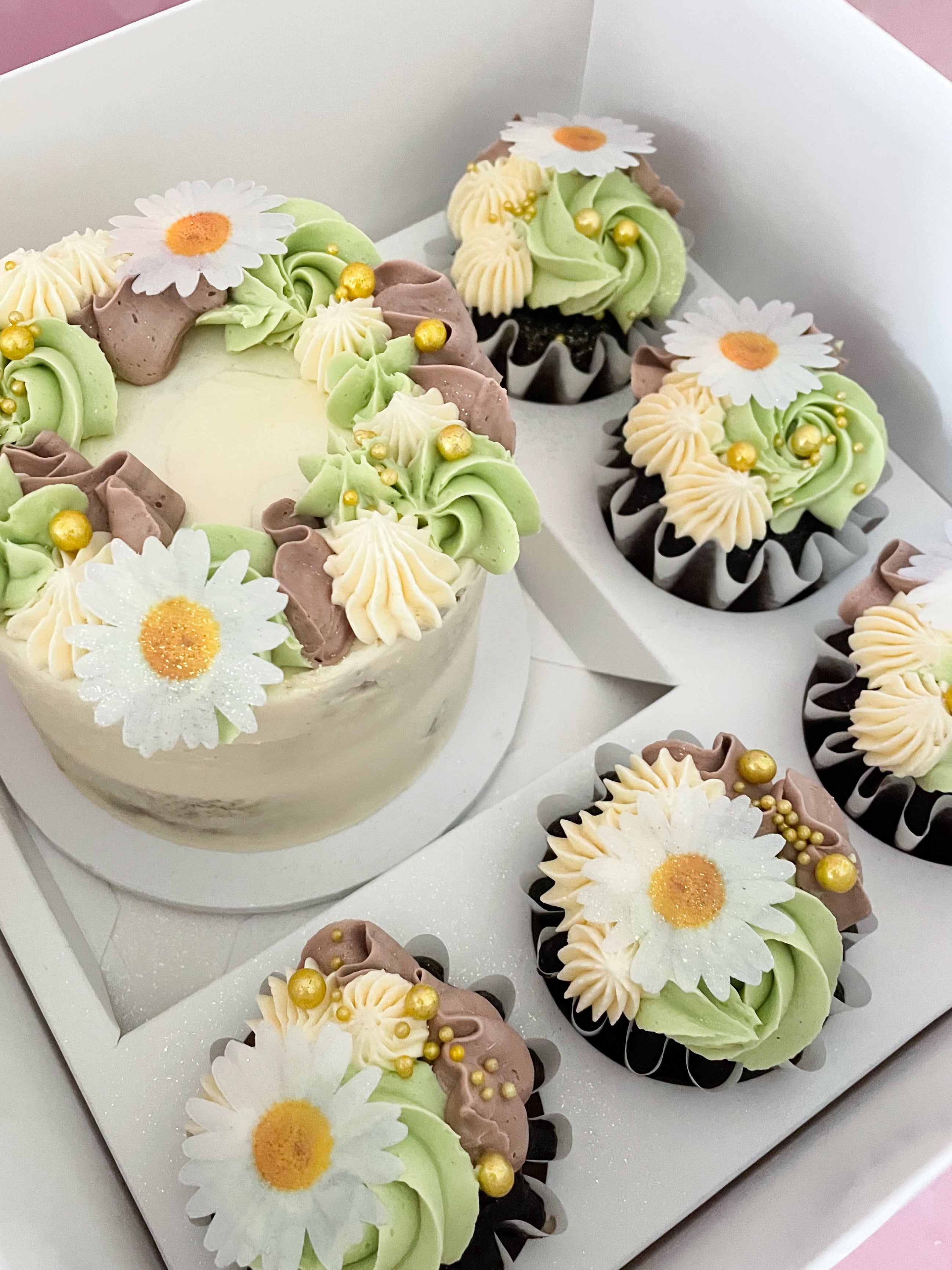 Bento Box Cake | Frosting Cakery